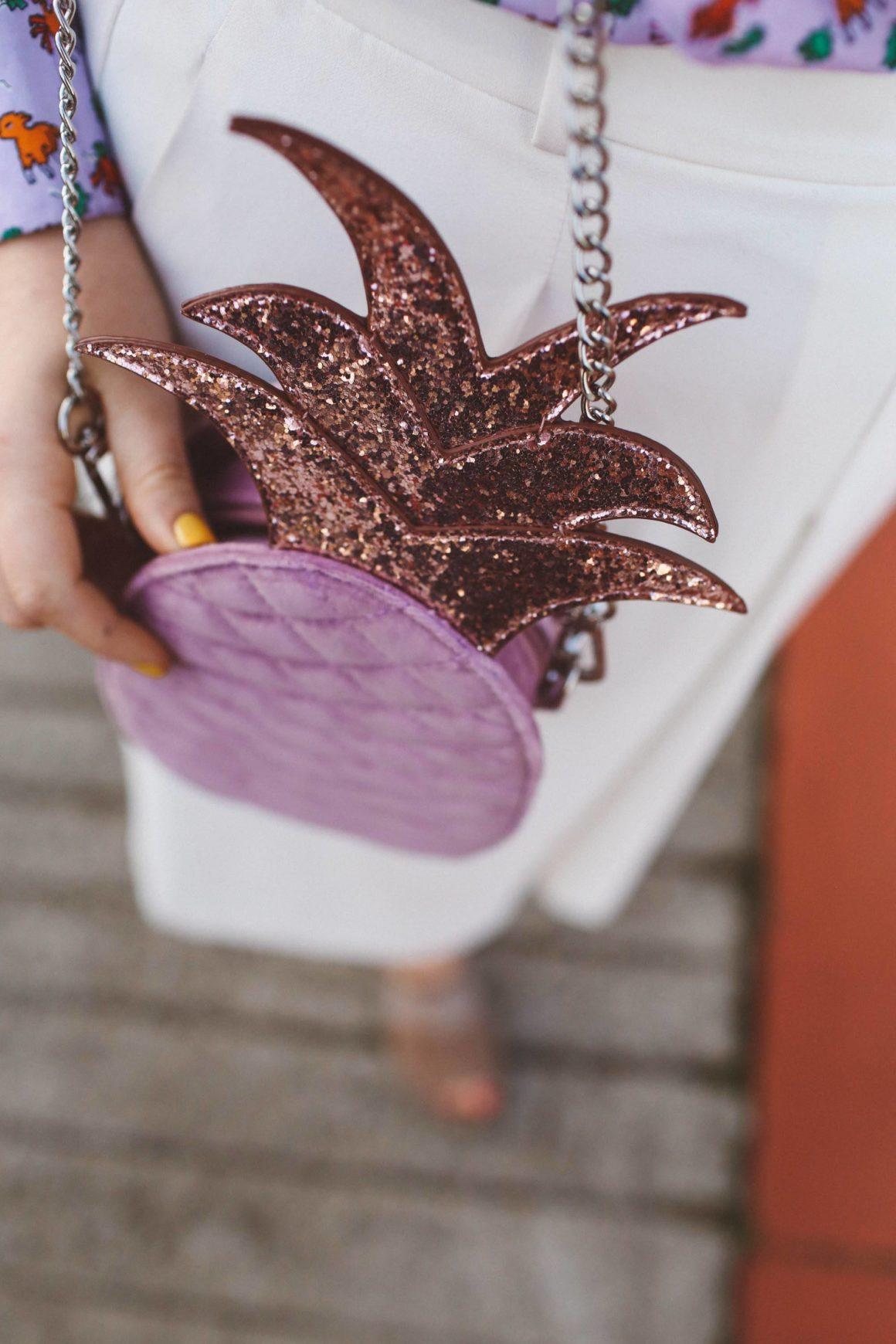 16 Unique Purses + Handbags To Spice Up Outfits