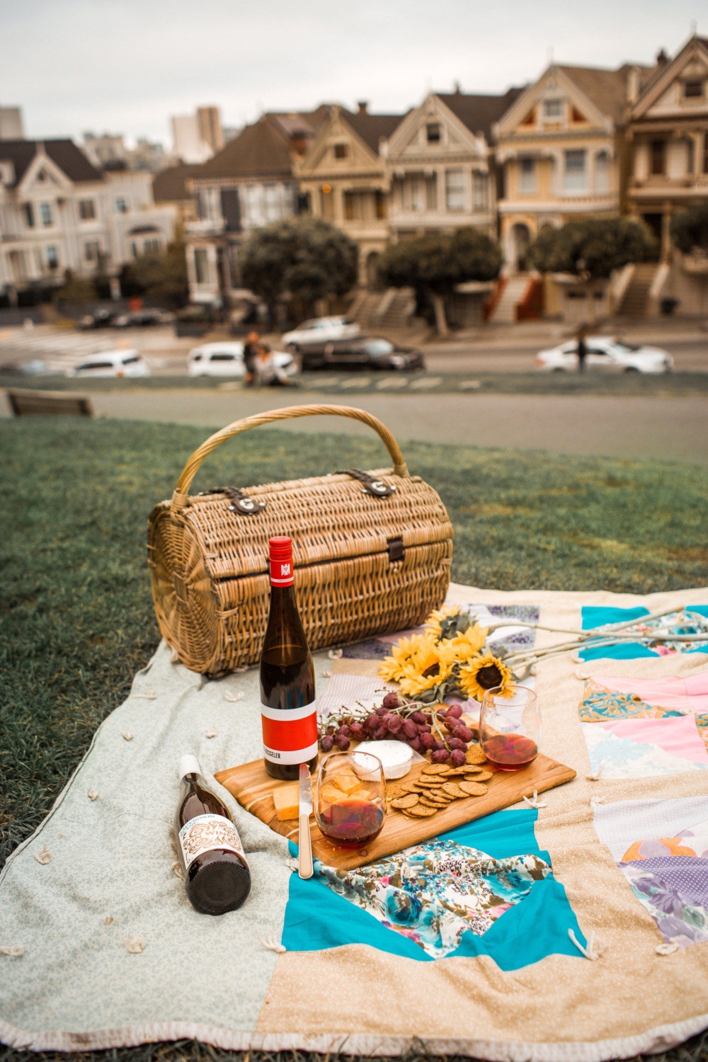 Our Cute AF Picnic with German Wines at the Painted Ladies