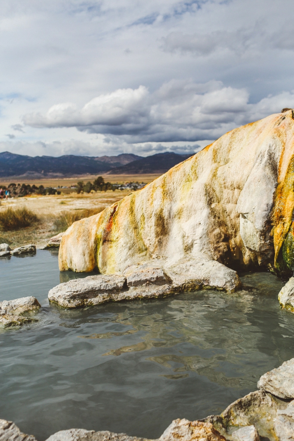 11 Best Northern California Hot Springs You Can Soak In