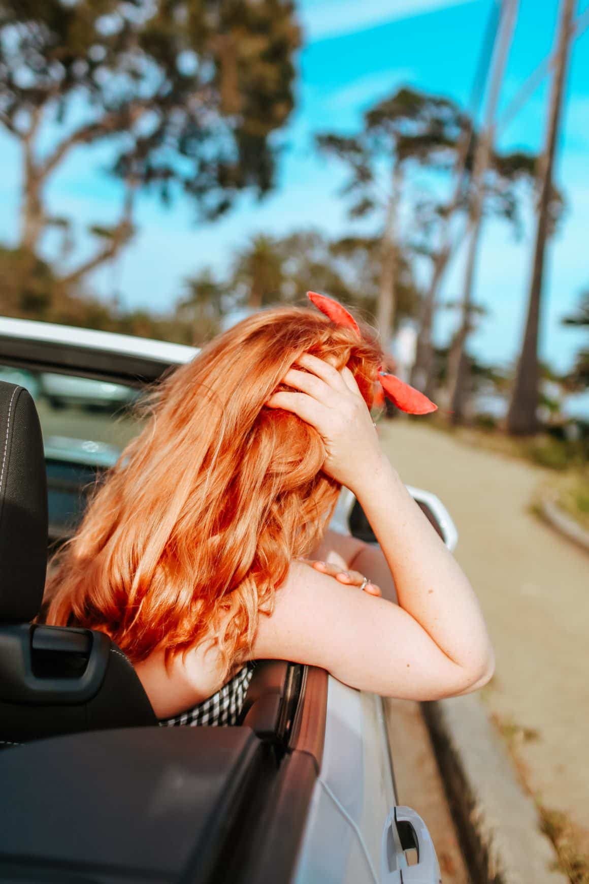 4 Best Sunscreens For Your Hair & Scalp (Won't Leave Hair Greasy!)
