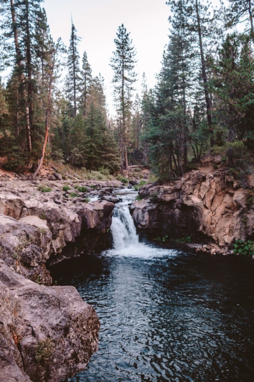 McCloud Falls: Must-Know Hiking Tips & Huge Area Travel Guide
