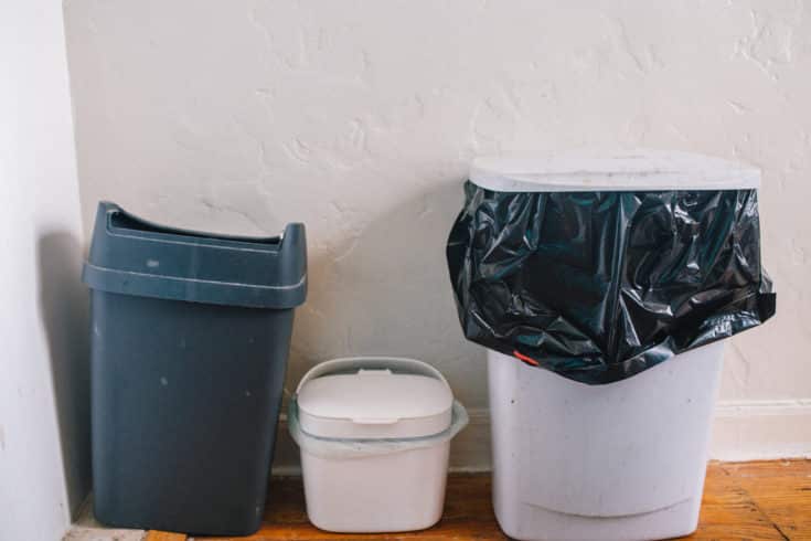 How To Compost In An Apartment (Beginner's Guide To Urban Composting)