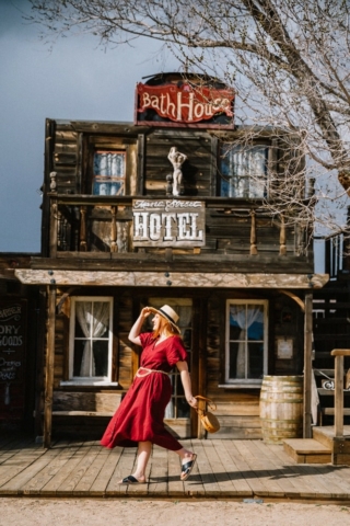 9 Joshua Tree Outfits: What To Pack For A Trip To Joshua Tree