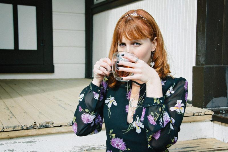 7 Ways To Practice The Witch Trend (According To A Real Witch)