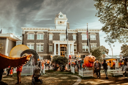 OMG I Went To Halloweentown! 5 Tips For Visiting St. Helens, Oregon