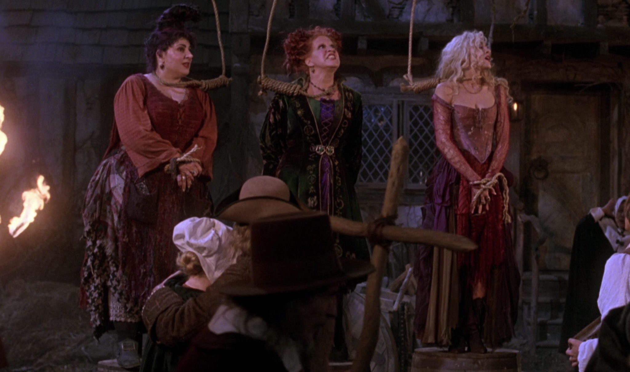 5 Things From Hocus Pocus That Real Witches Do (+ 2 That Are All Hollywood)