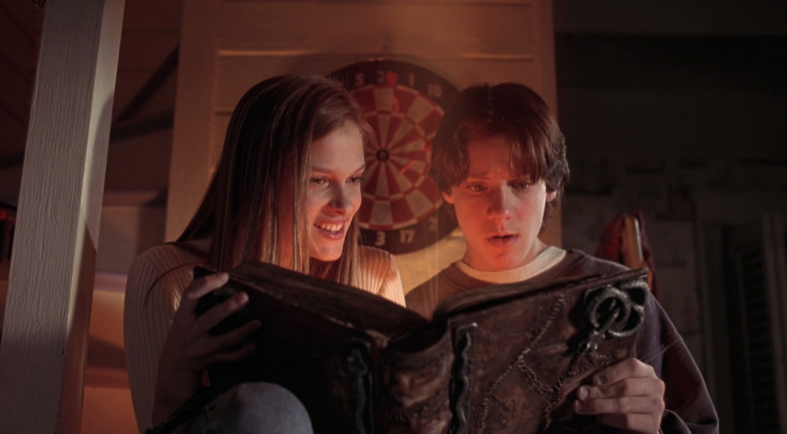 5 Things From Hocus Pocus That Real Witches Do (+ 2 That Are All Hollywood)