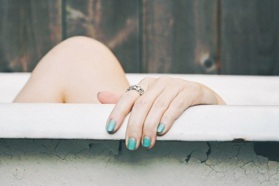 What Are Ritual Baths for Self-Care and Grounding + When To Use Them