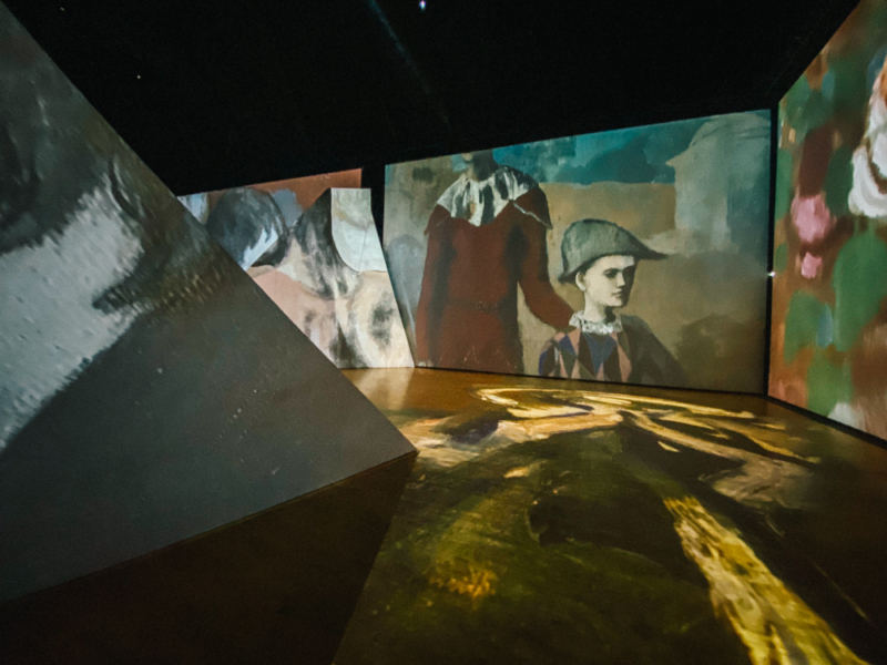 7 Tips For Visiting Imagine Picasso Exhibit (New Immersive Art Show!)