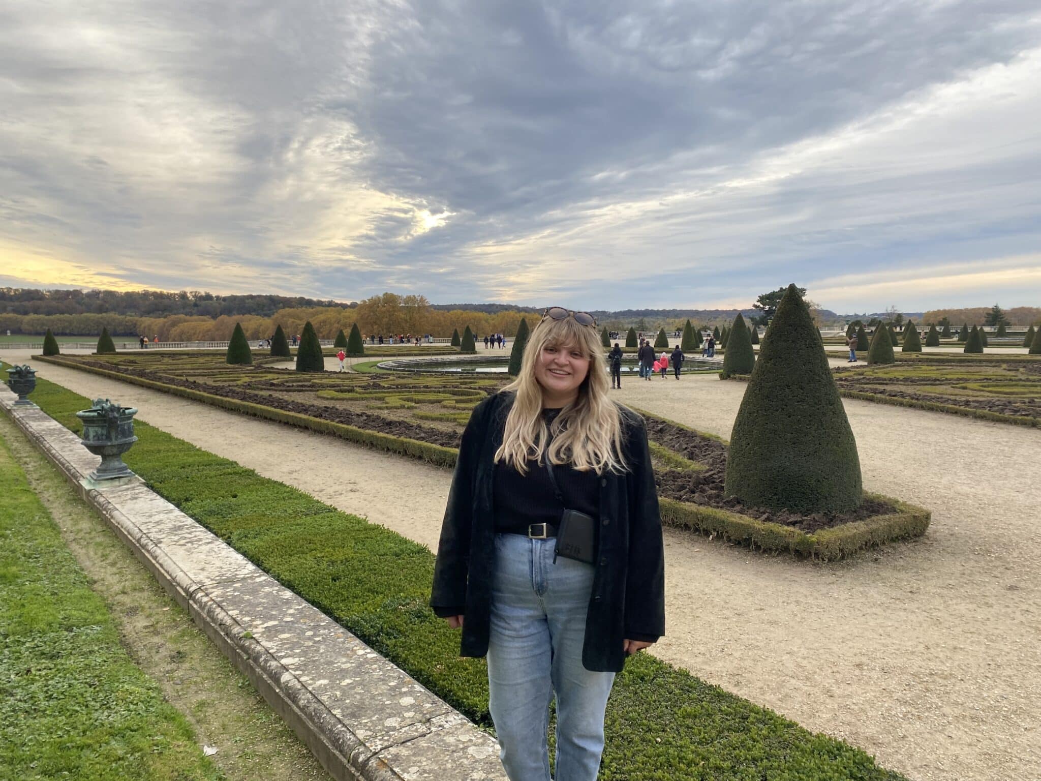 Ultimate Paris Packing List: 12 Cute Paris Outfits To Copy For Every Season