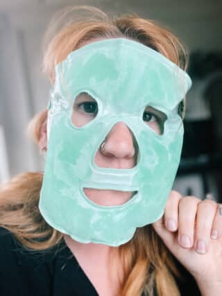 9 Benefits Of Icing Your Face & Best Ice Tools For Your Beauty Routine