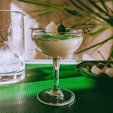 The Glass Onion: A Knives Out Cocktail Recipe
