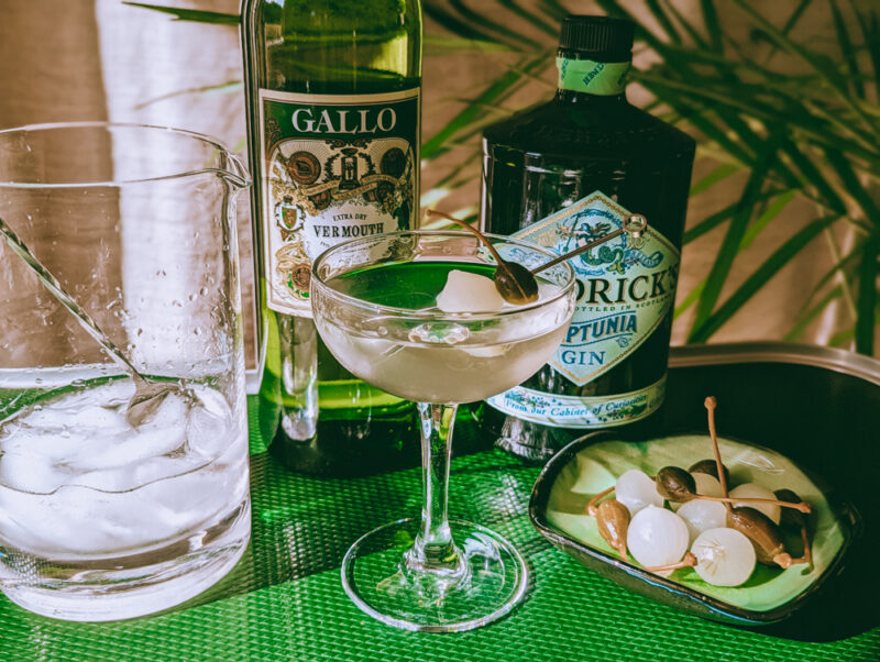 The Glass Onion: A Knives Out Cocktail Recipe