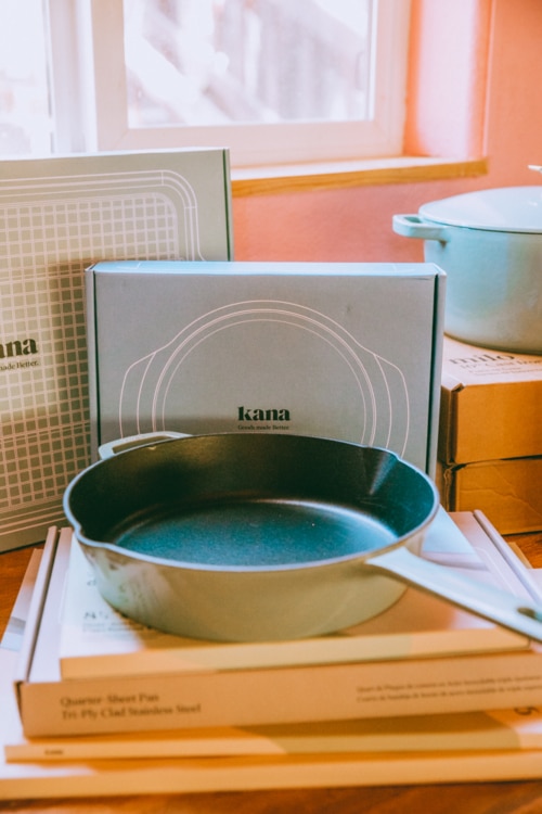 Kana Review: Pros and Cons of Their Milo Dutch Oven + Pans