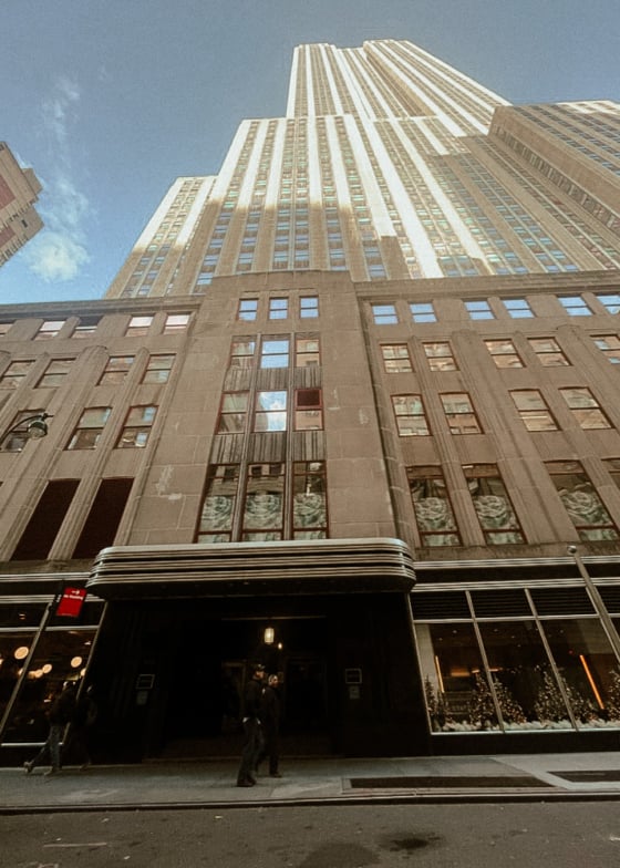 I Found All The Elf Movie Filming Locations In NYC & It Was The Best ...