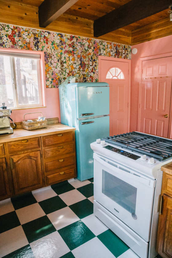 My Pink Kitchen Makeover On A Budget - Tons Of Tips & Ideas!
