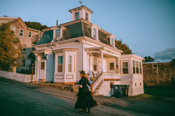 I Found All The Hocus Pocus Filming Locations In Salem (Map + Addresses!)