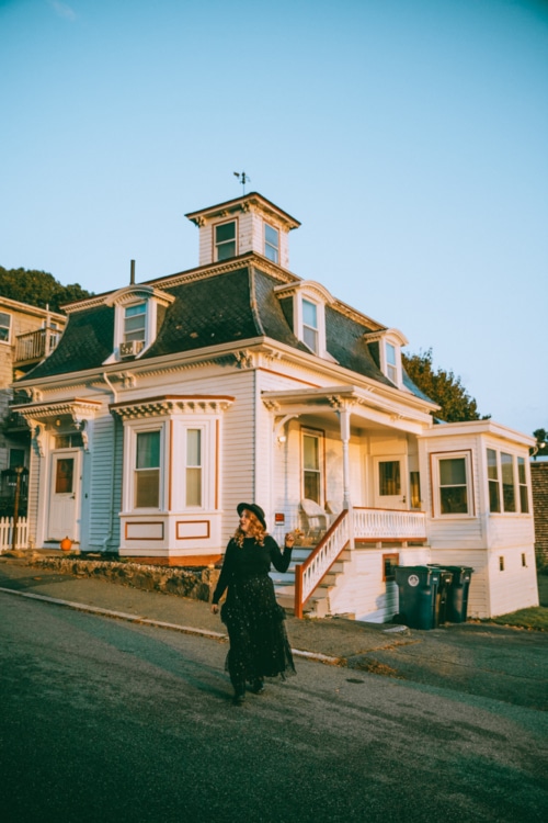 I Found All The Hocus Pocus Filming Locations In Salem (Map + Addresses!)