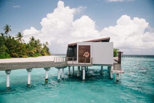 How To Visit The Maldives (Best Time To Go, Costs, Top Resorts, Activities)